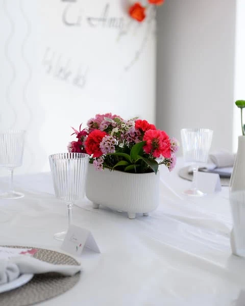 50 Spring Bridal Shower Ideas – Happily Custom